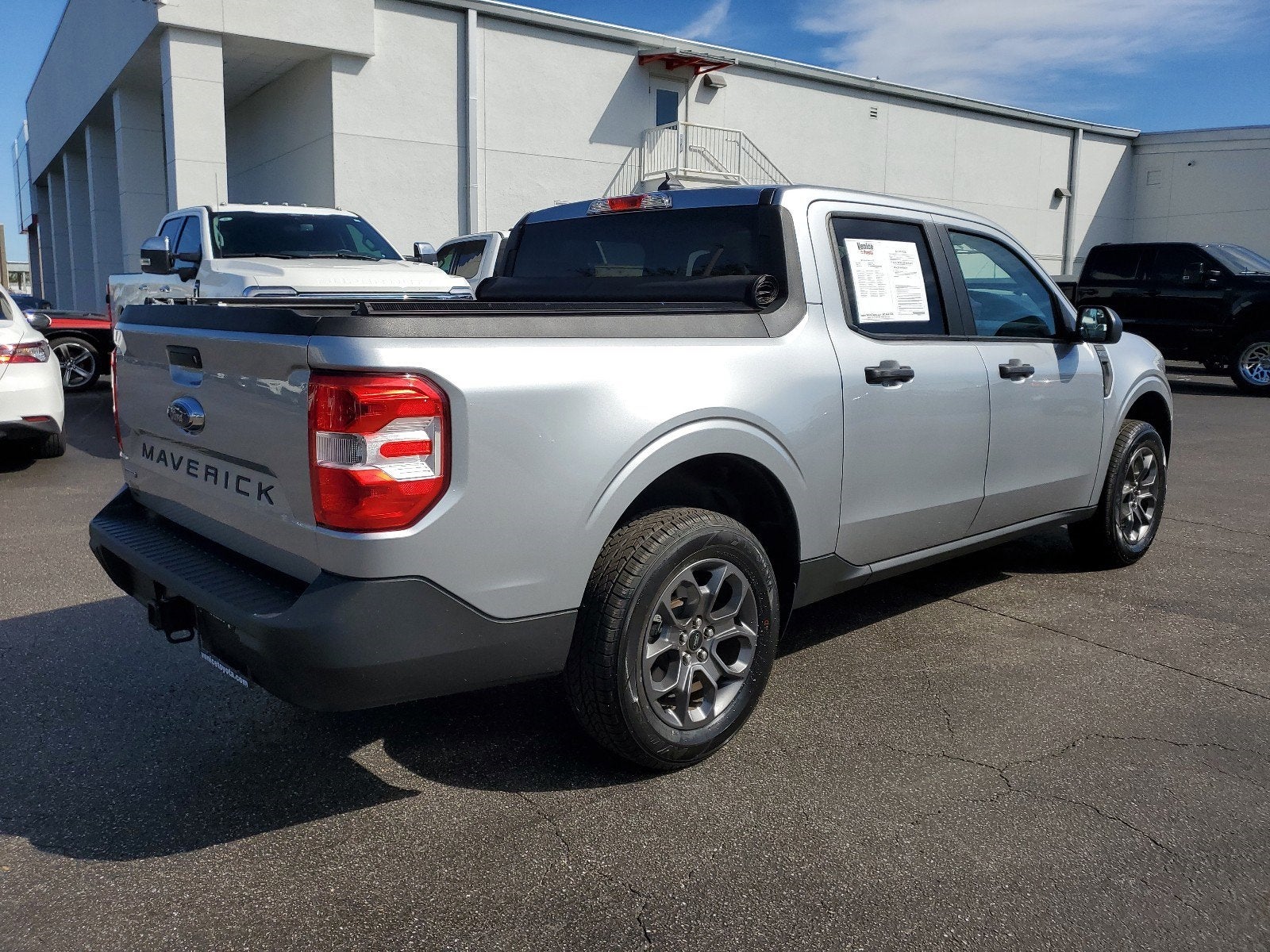 2022 Ford Maverick XLT Lumberton NC | Kia of Lumberton 3FTTW8E39NRA74134
